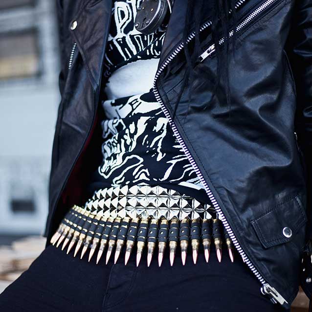 Shock - Alternativa kläder, skor & accessoarer online